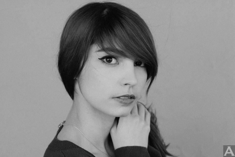 Manon P | ACQUA MODELS 外国人モデル事務所 アクアモデル