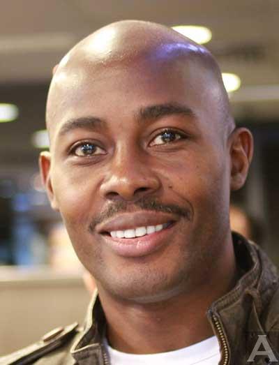 Robert E | ACQUA MODELS 外国人モデル事務所 アクアモデル